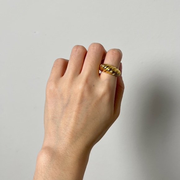 Jewelry | Vintage Style Gold Plated Croissant Ring Minimalist | Poshmark